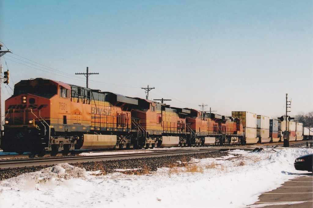 BNSF 7581 West